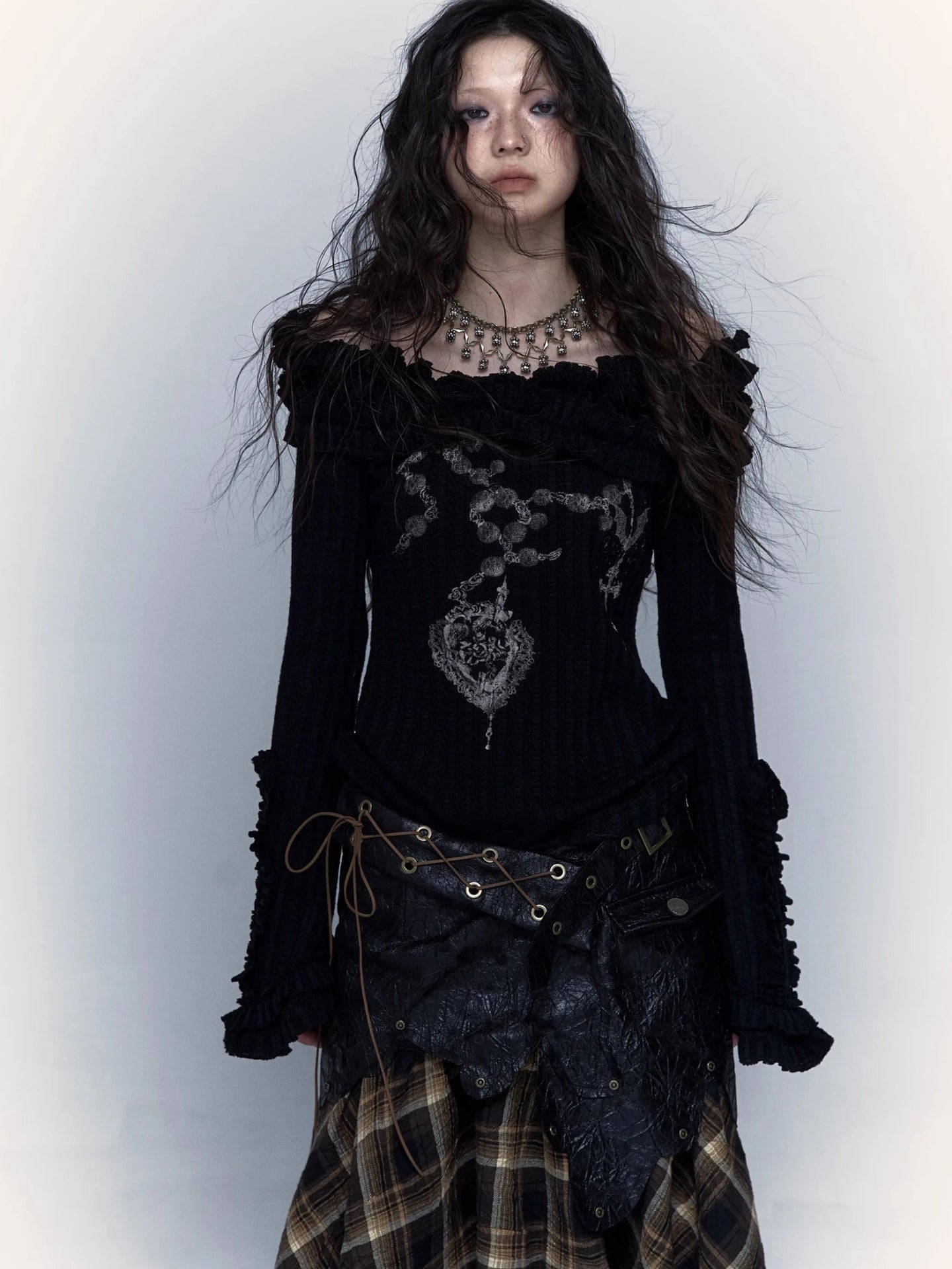 Y2K Goth Ruffled Off Shoulder Top – Y2K VIBE